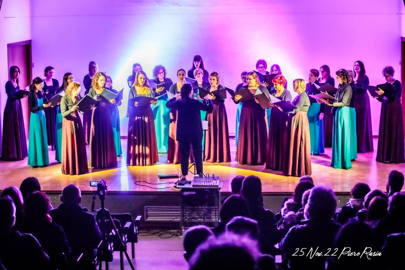 Il Basso Adige | Le forti emozioni di Donne e Musica a Trissino